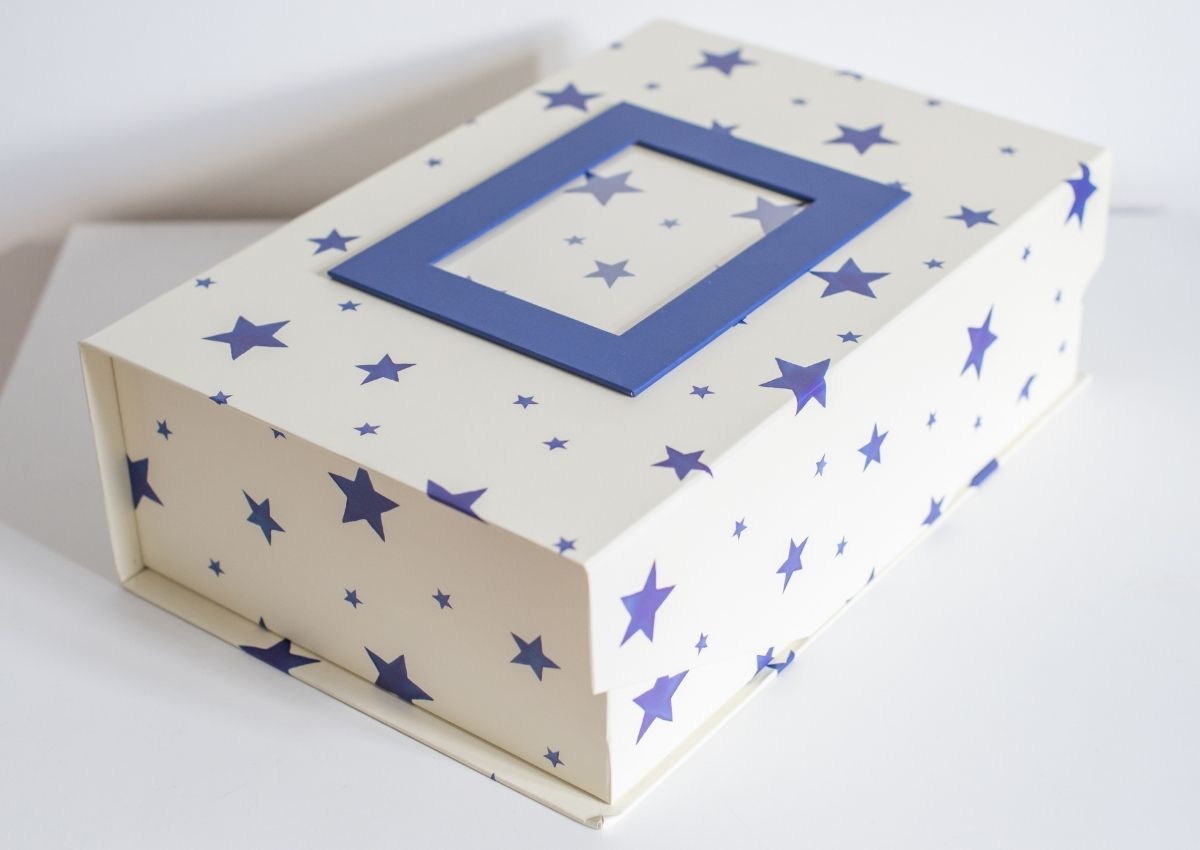 Memory Boxes for grieving children | Winston's Wish